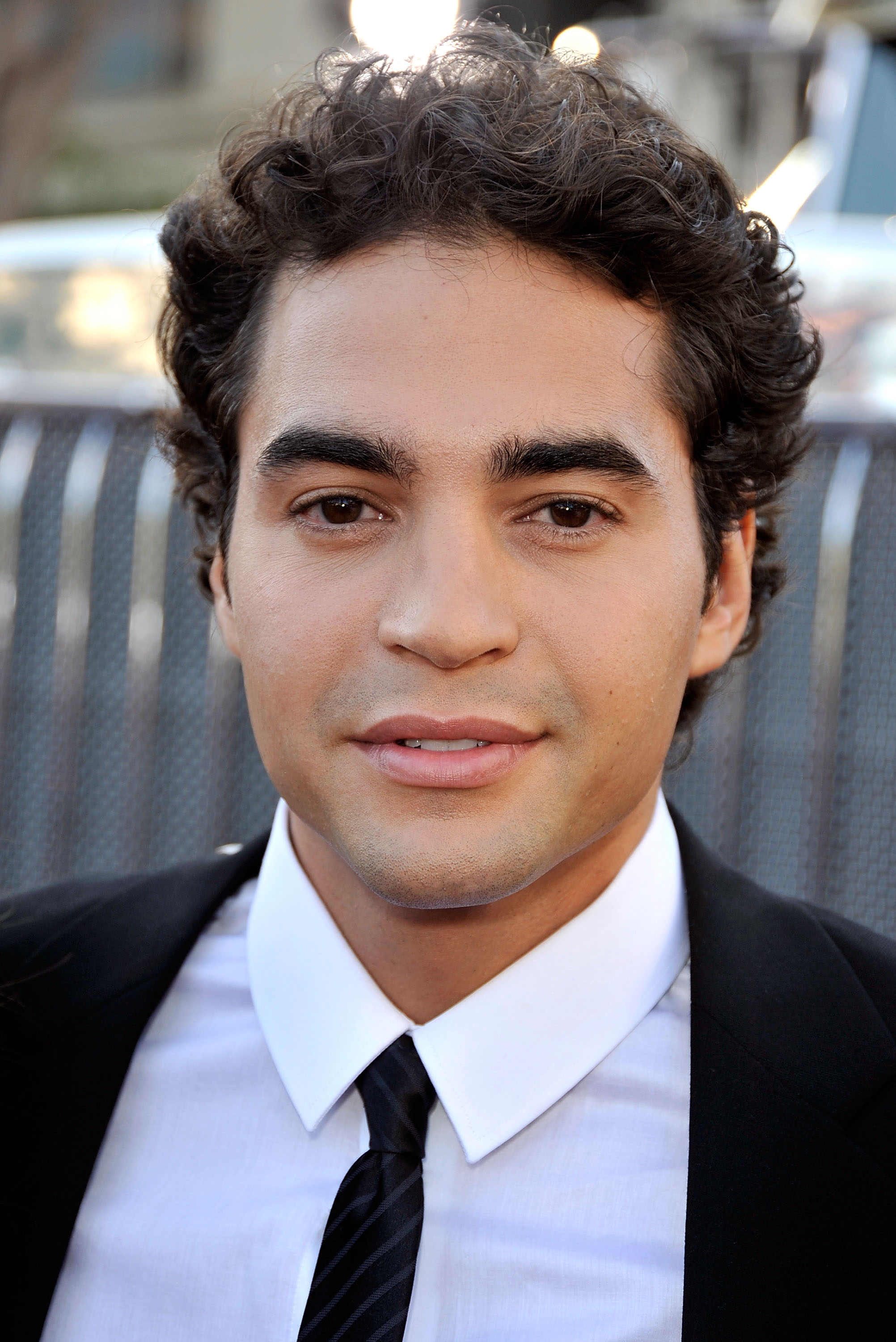 ‘Charlie’s Angels’ Reboot Finds Its Bosley - Access