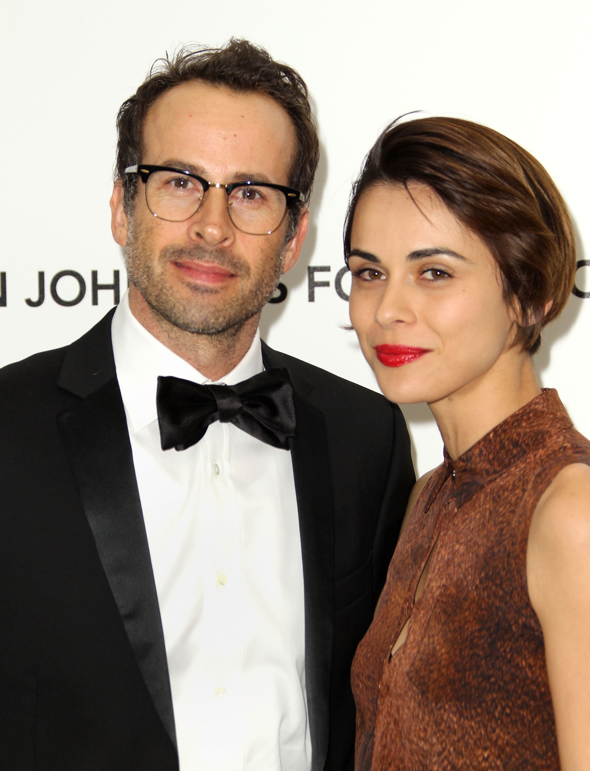 Jason Lee & Wife Welcome Son - Access