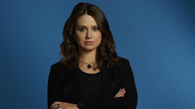 'Scandal's' Midseason Premiere Twist: Is Quinn Perkins Really Dead ...