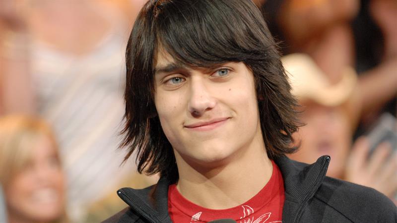 Teddy Geiger Reveals Gender Transition: 'This Is Who I Have Been For A ...