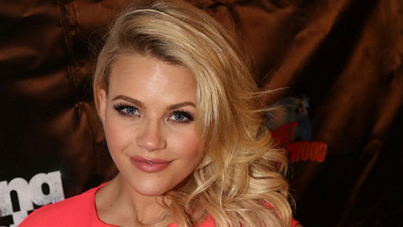 Witney Carson Quits 'DWTS' Tour As Father-In-Law's Cancer Battle ...