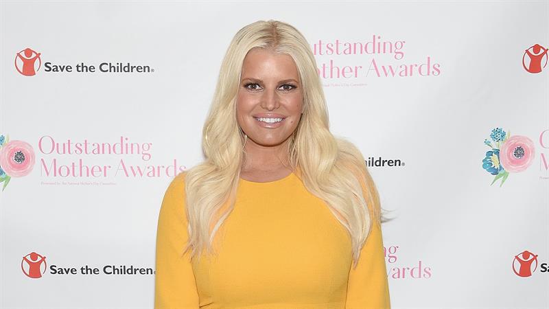 Jessica Simpson Throws Lavish Baby Shower & Maybe Reveals Her Daughter ...