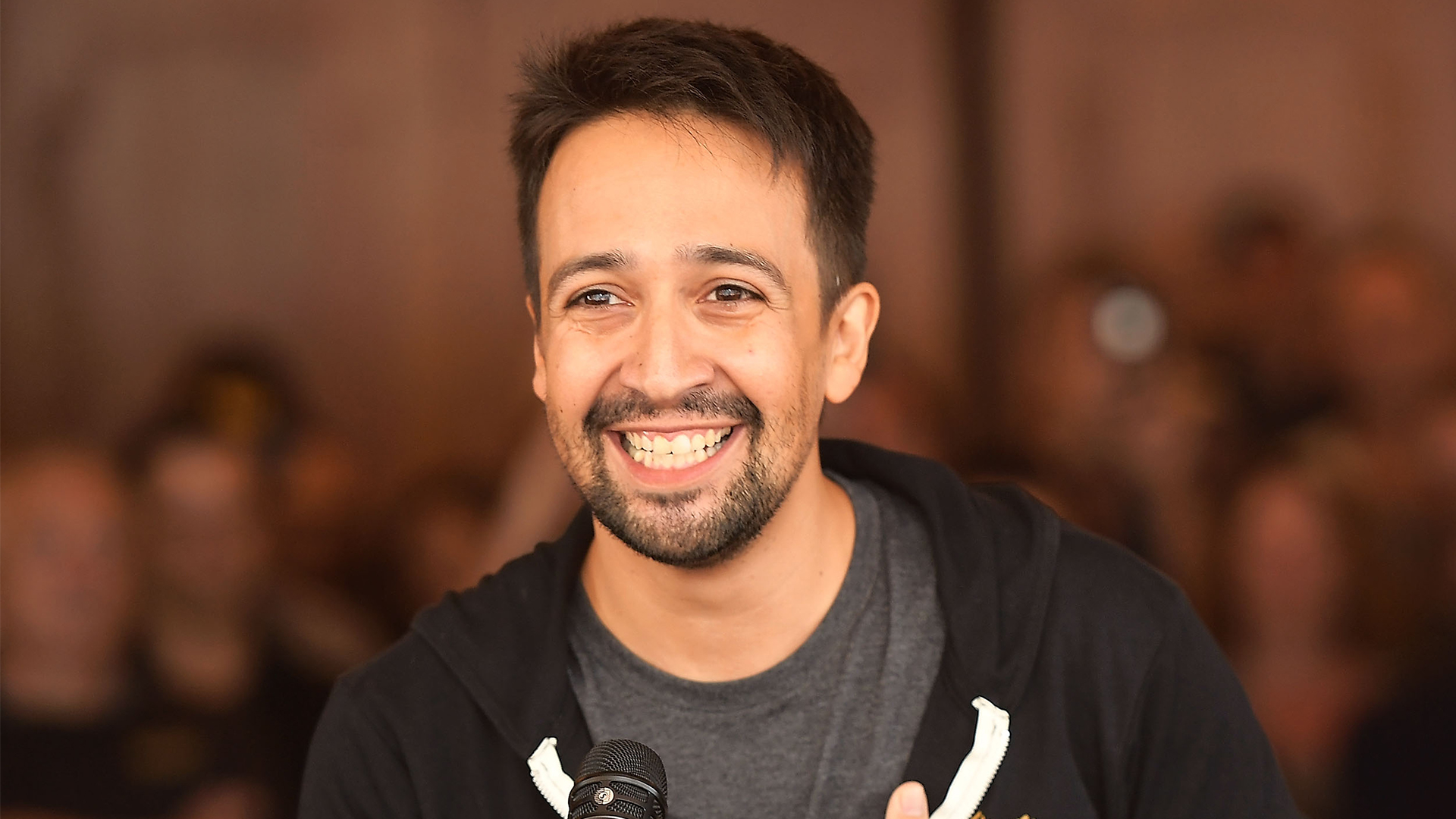 Lin-Manuel Miranda Stuns 'Hamilton' Cast & Crowd With Surprise Onstage ...