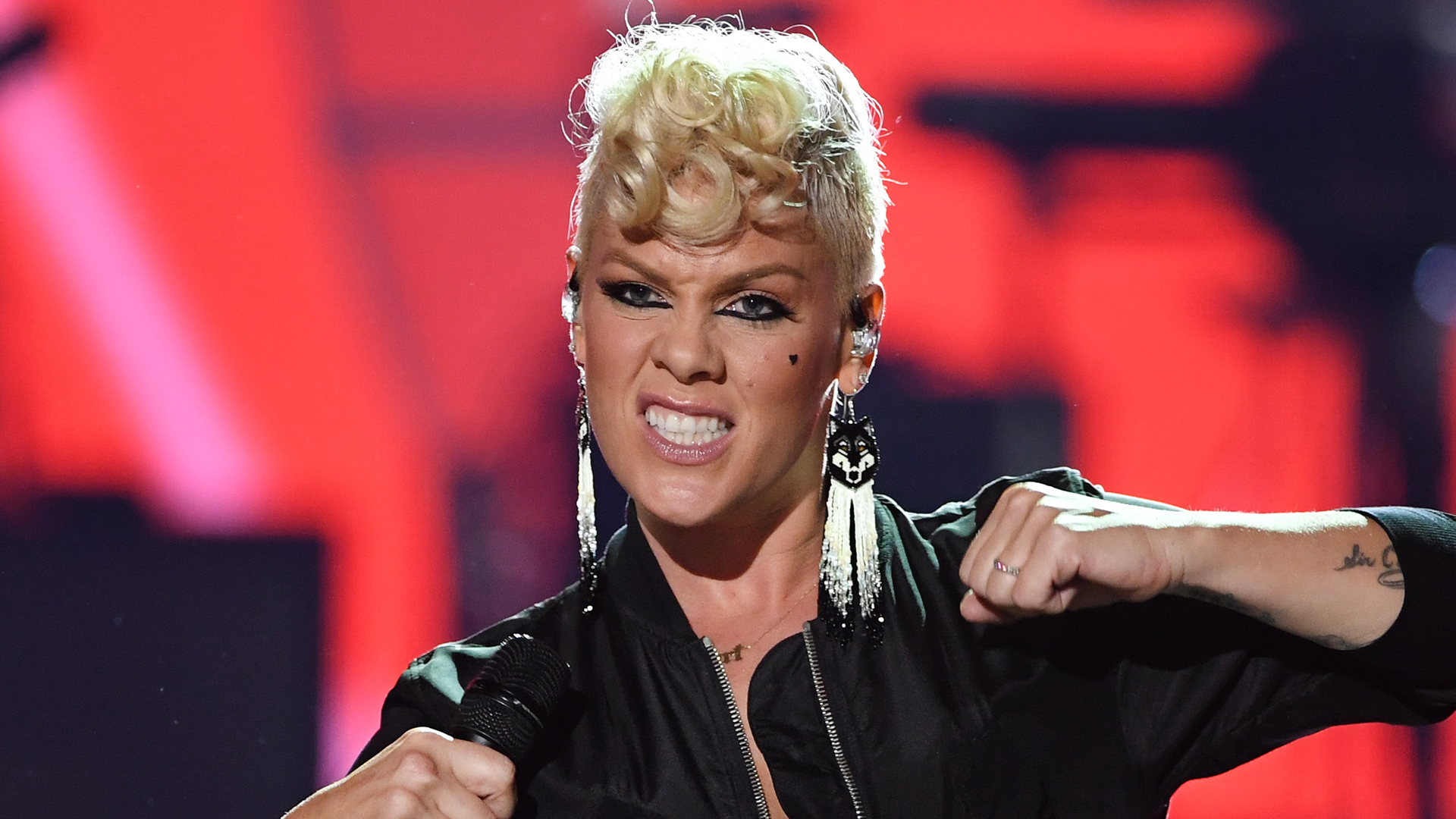 Pink Slams Critics For Shaming Bottomless Photo Of Her Son: 'You're All ...