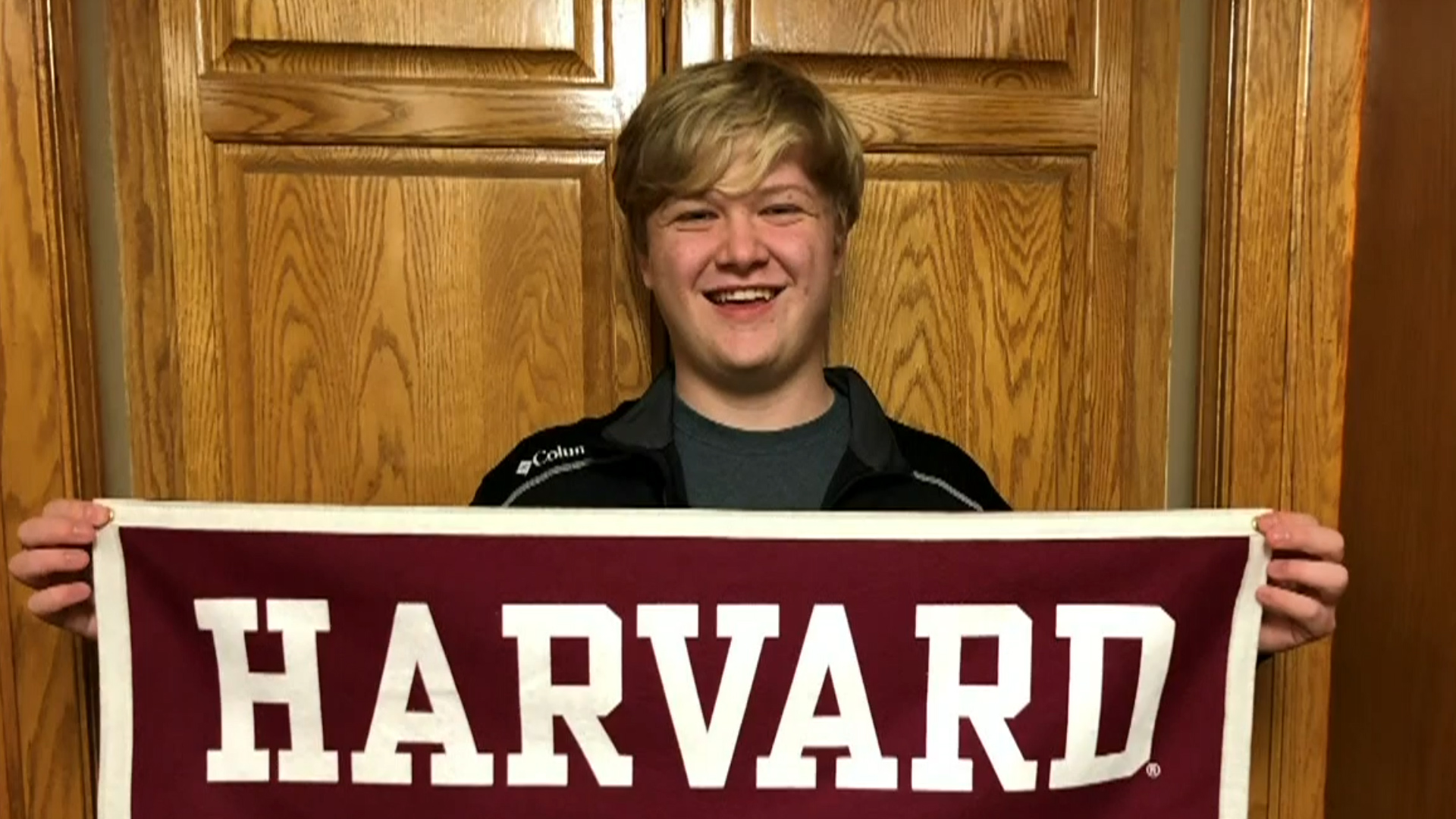 Meet The Inspiring 17-Year-Old Student Graduating From High School ...