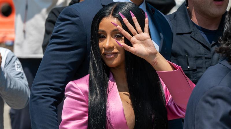 Cardi B Shows Up To Court In Cleavage-Baring Pink Pantsuit – 3 Hours ...