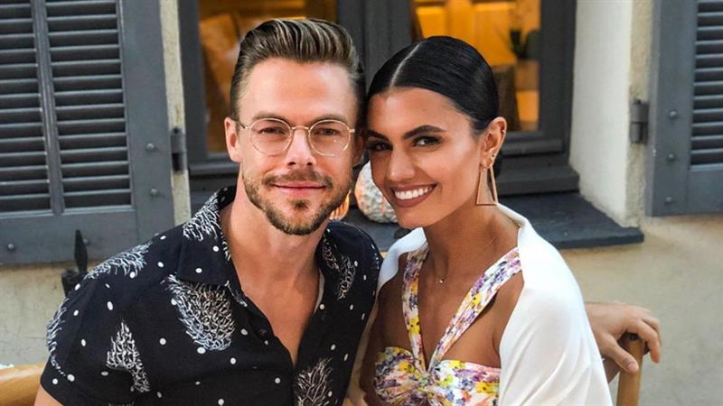Derek Hough And Hayley Erbert Can't Stop Taking Photos Of Each Other On ...