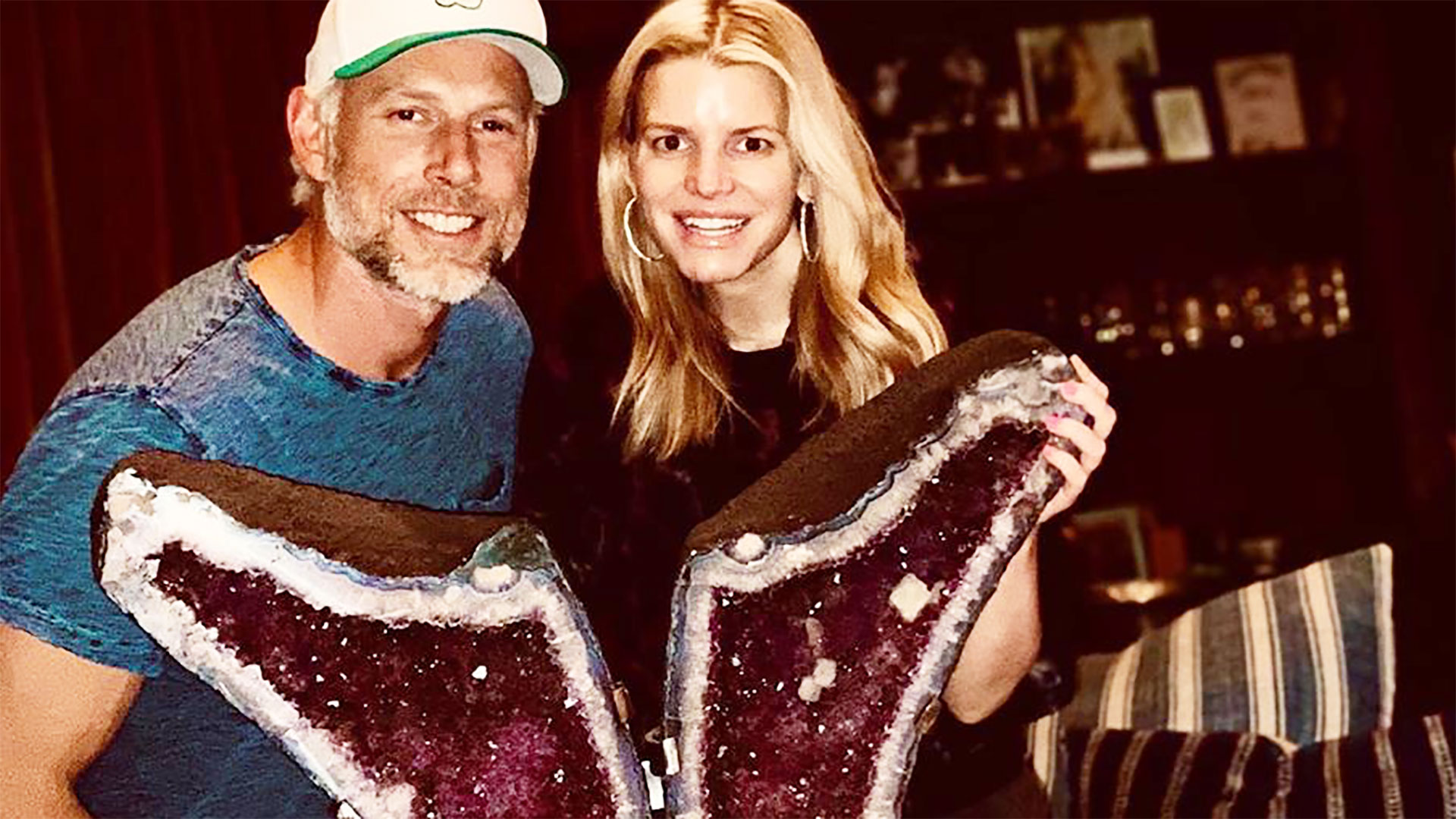 Jessica Simpson Gets Huge Crystal Butterfly From Eric Johnson For 6th ...