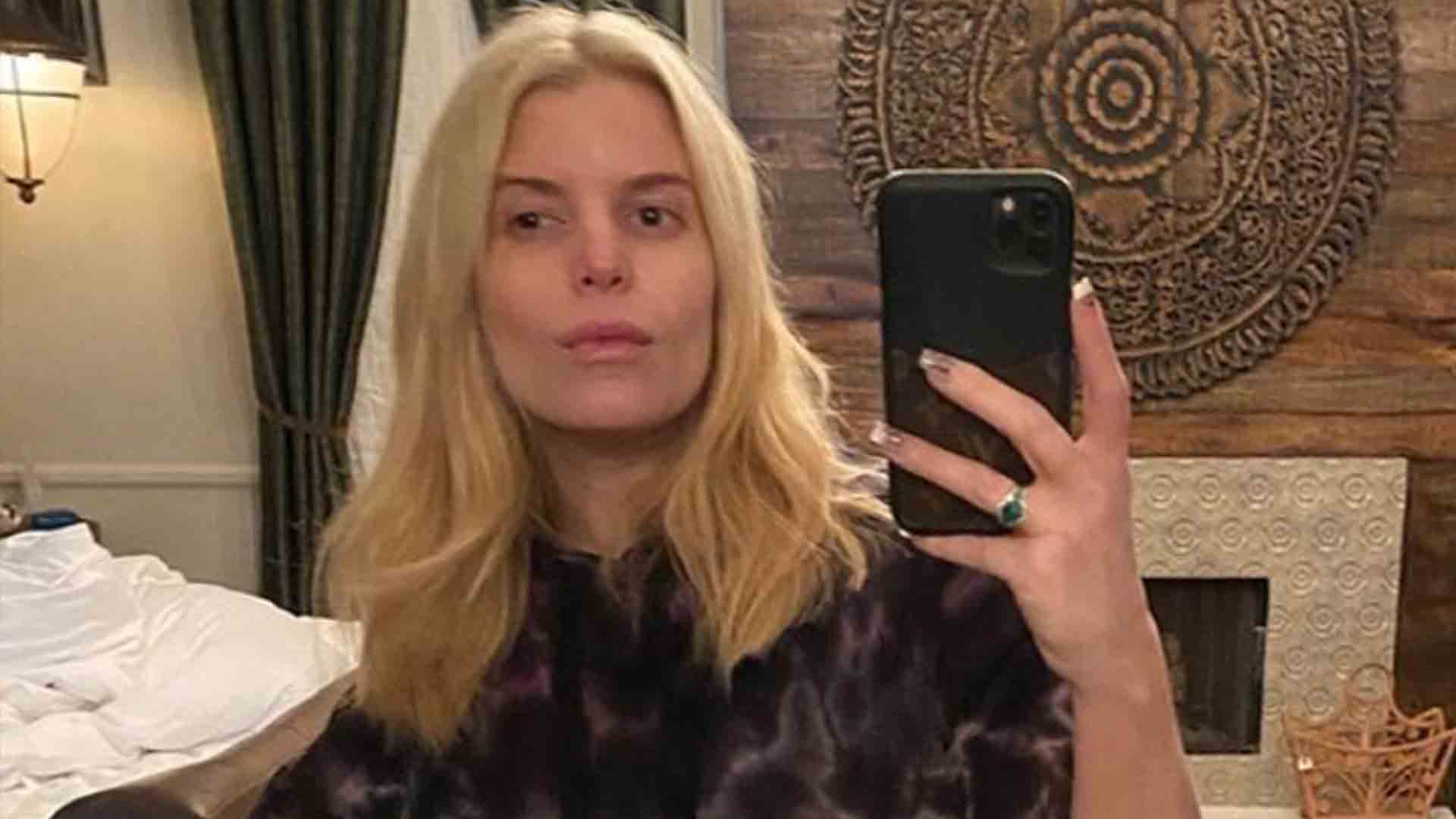 Jessica Simpson Rings In 40th Birthday Rocking 14-Year-Old Jeans | Access