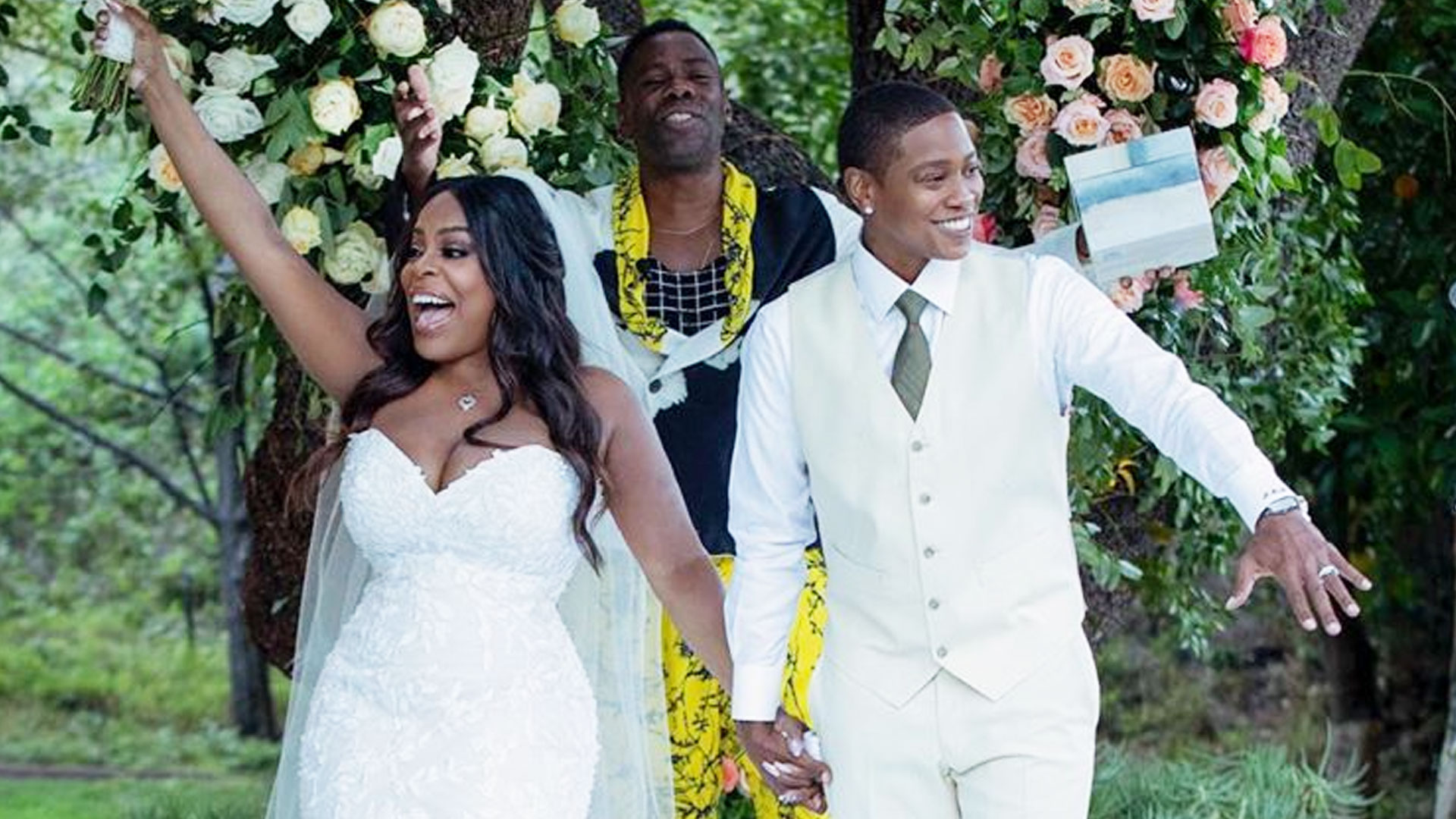 Niecy Nash Marries Singer Jessica Betts In Surprise Wedding Less Than 1 ...