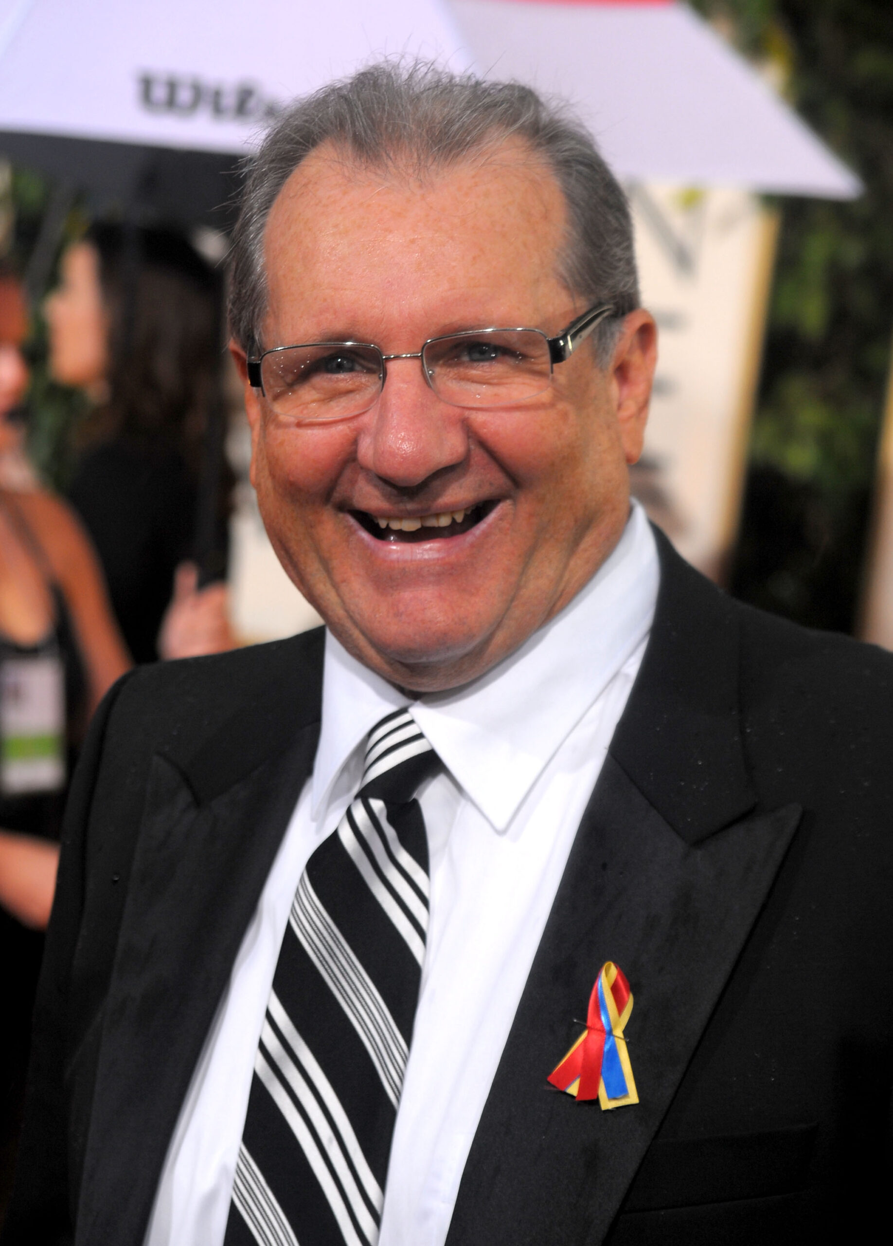 Ed O'Neill's Instagram, Twitter & Facebook on IDCrawl