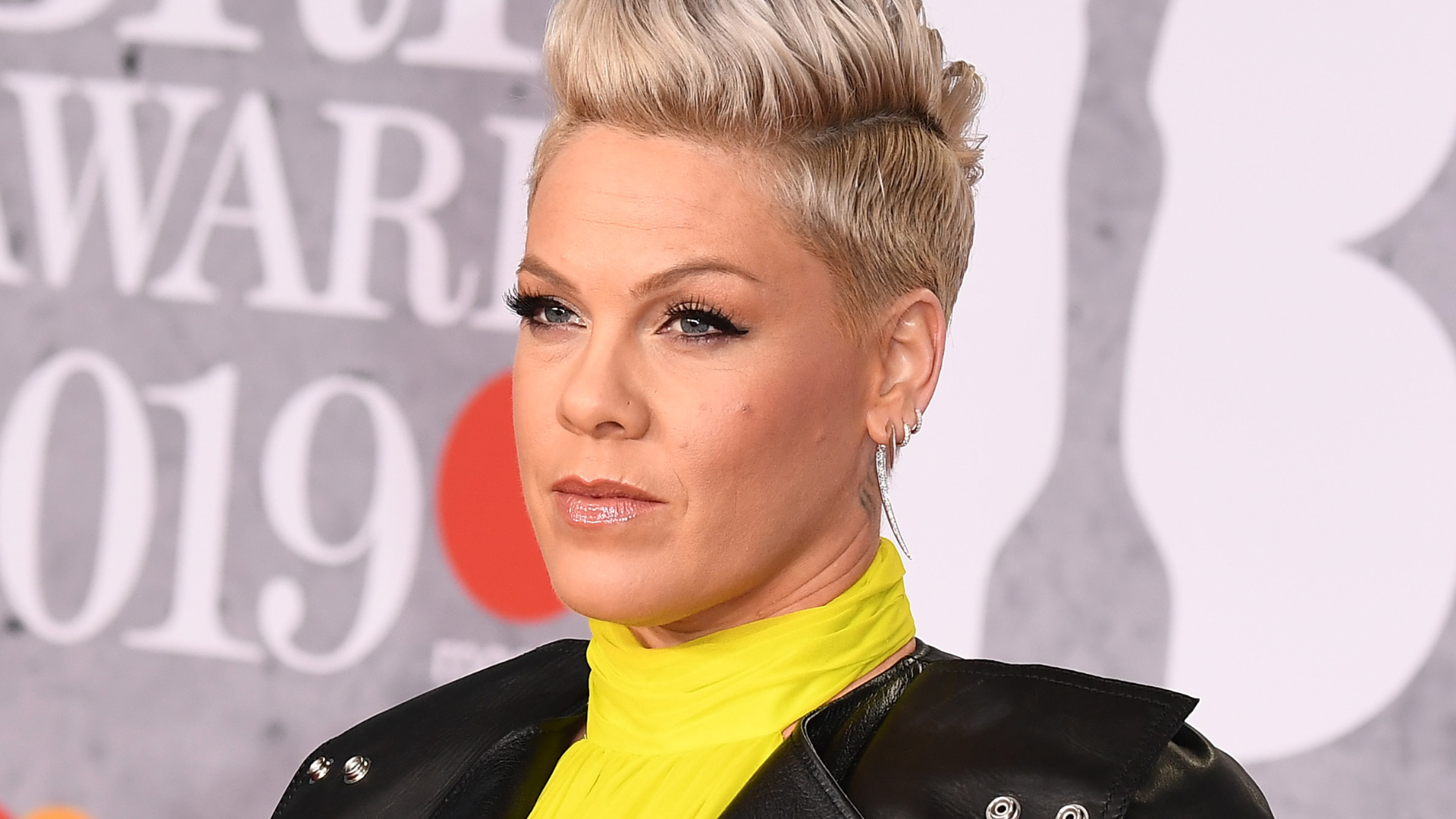 Pink Rewrote Her Will During Covid-19 Battle: ‘I Thought It Was Over ...