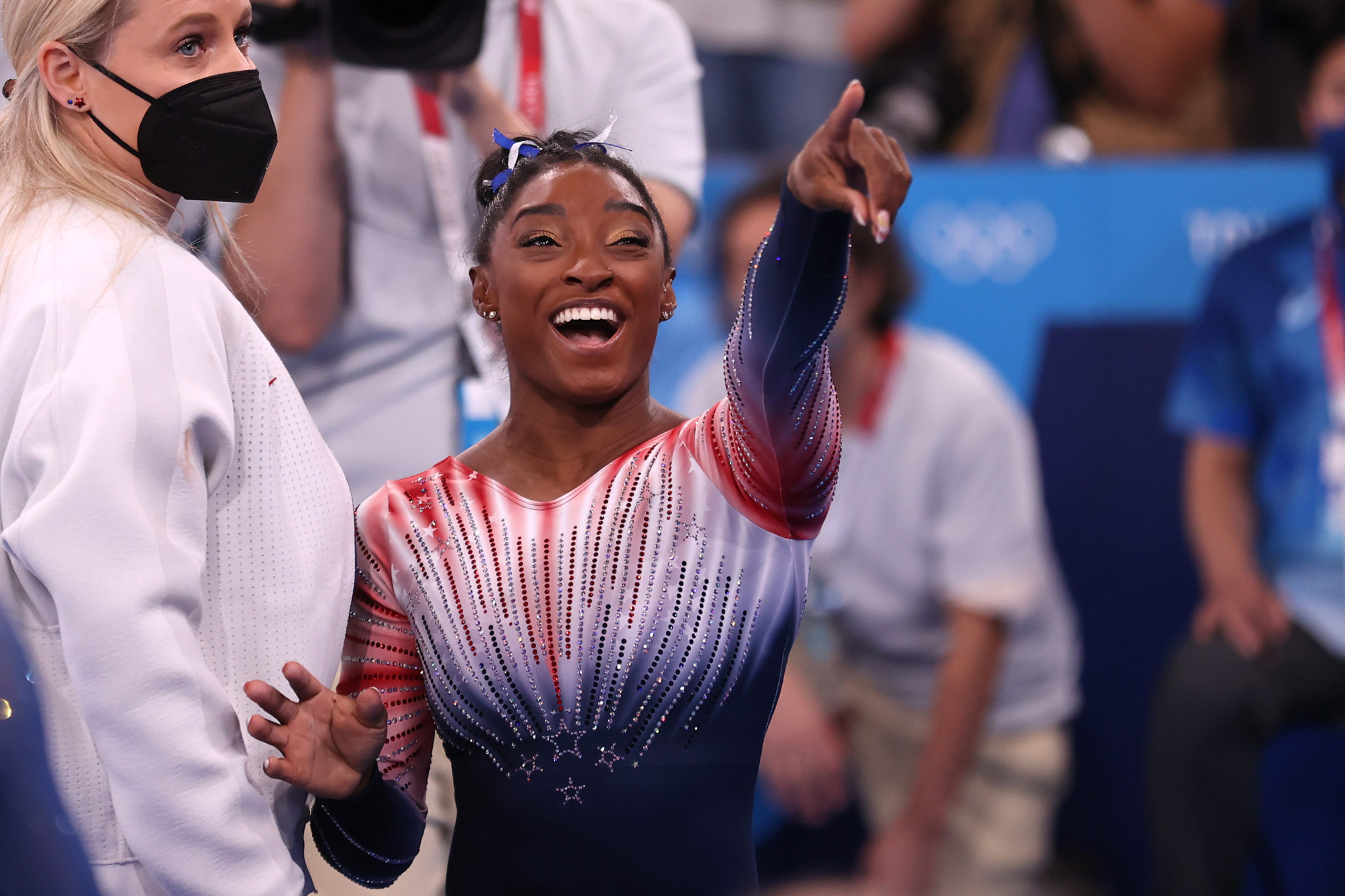 Simone Biles Has The BEST Reaction To Seeing Her Dogs Faces In Stands ...