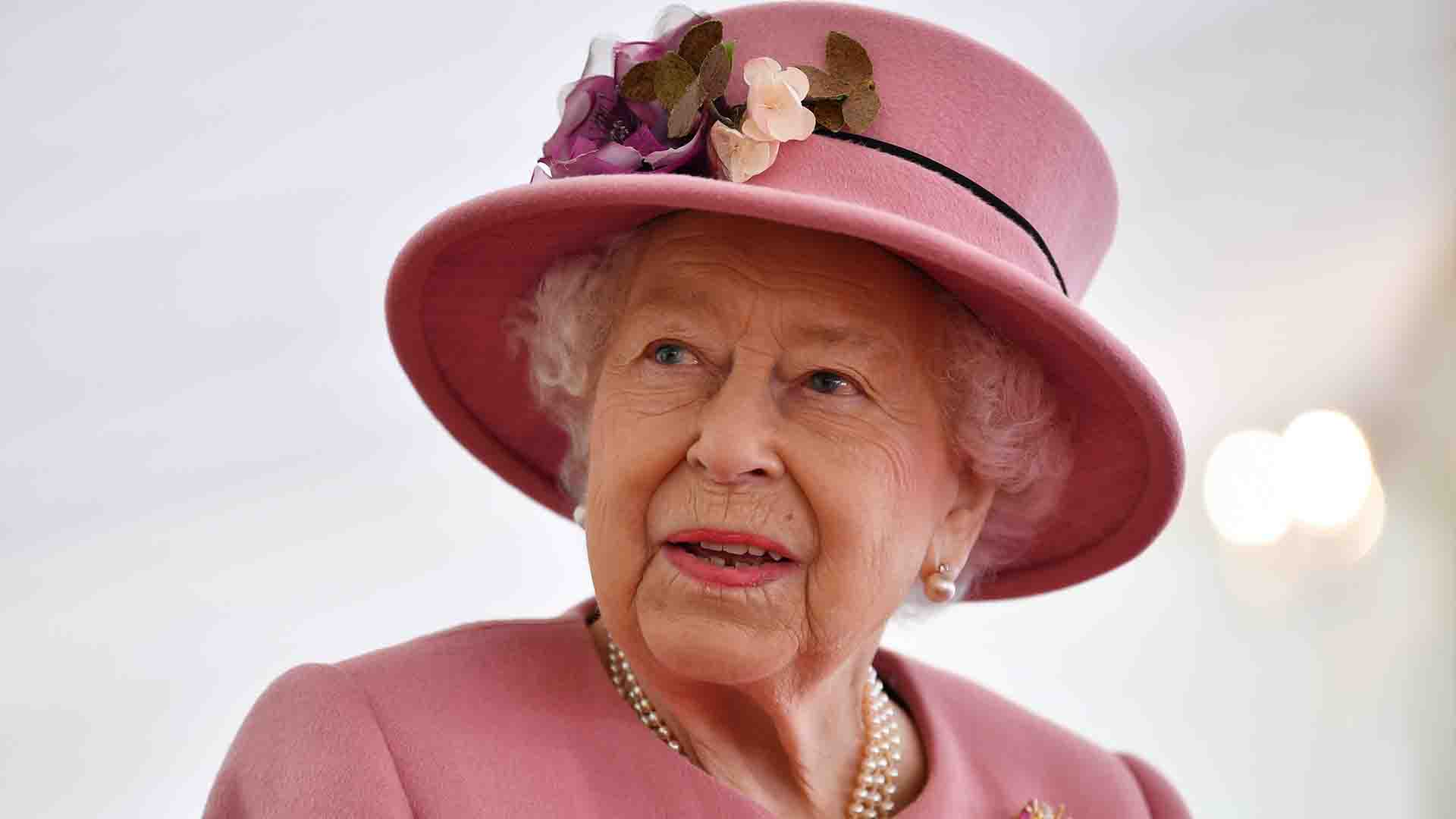 Queen Elizabeth Tests Positive For Covid-19 | Access