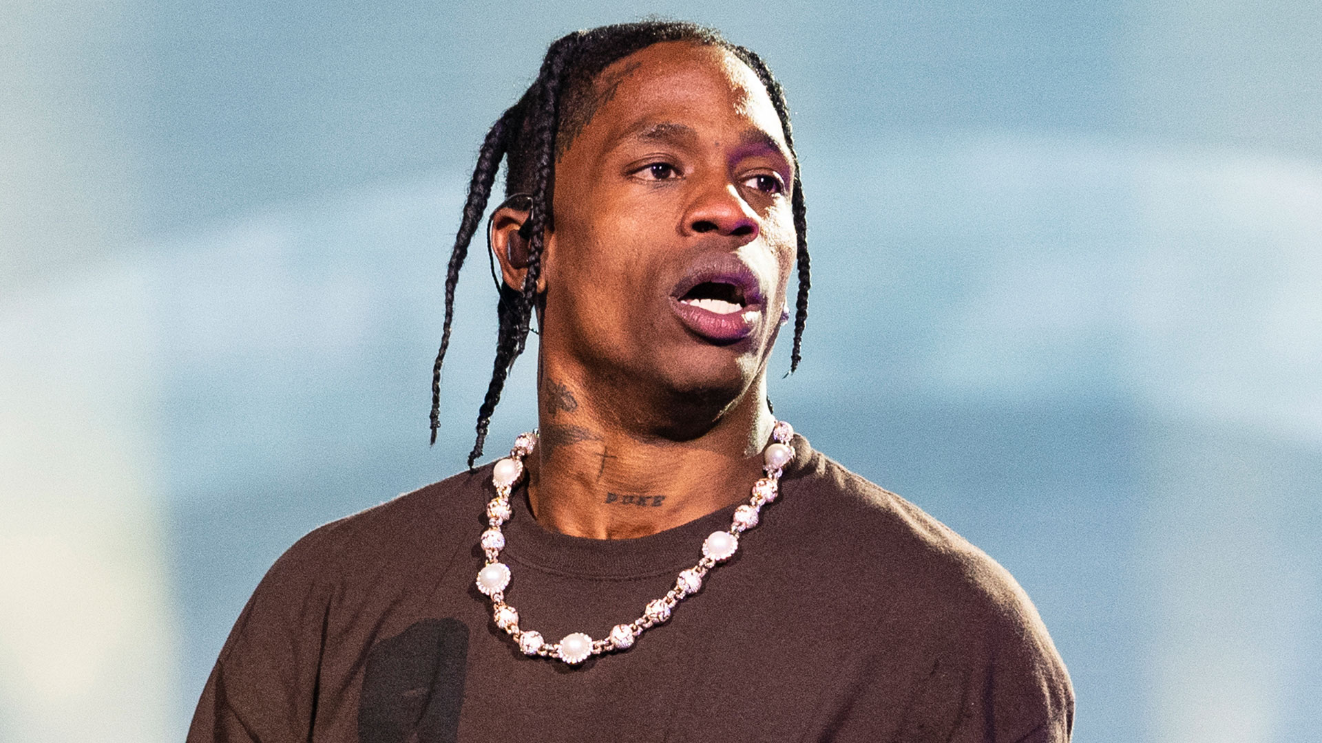 Travis Scott's Lawyer Breaks Silence On Alleged Nightclub Incident ...