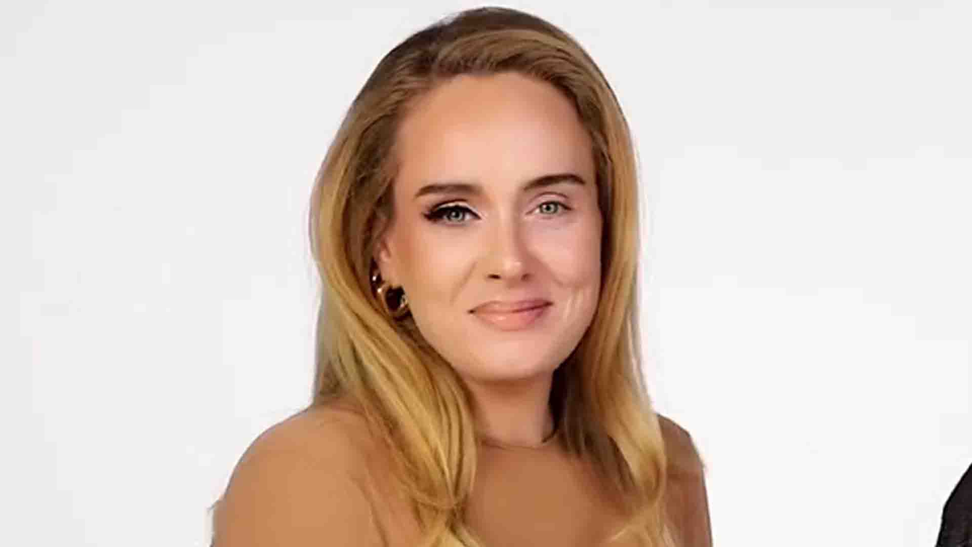 Adele Reveals Dwayne 'The Rock' Johnson Sent Her Flowers For This ...