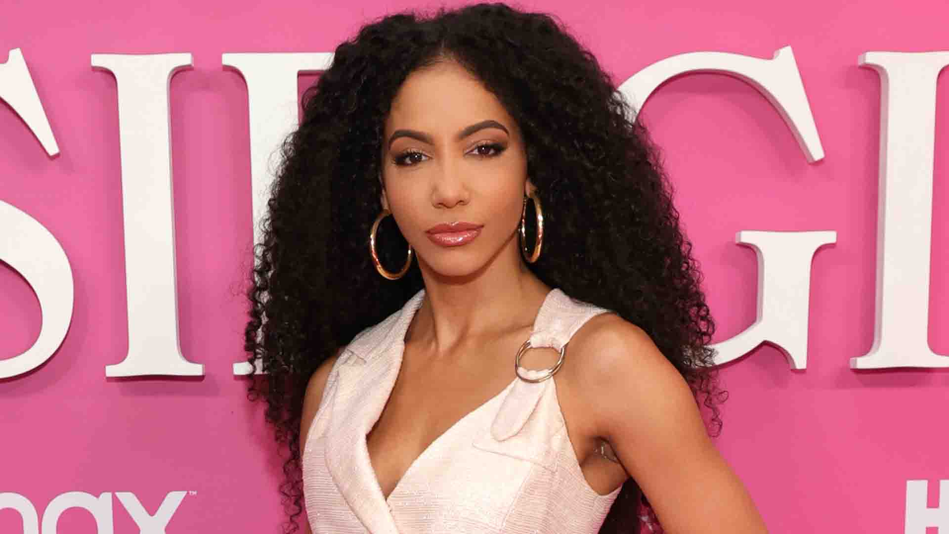 Cheslie Kryst's Mother Says Her Daughter Suffered From Depression ...