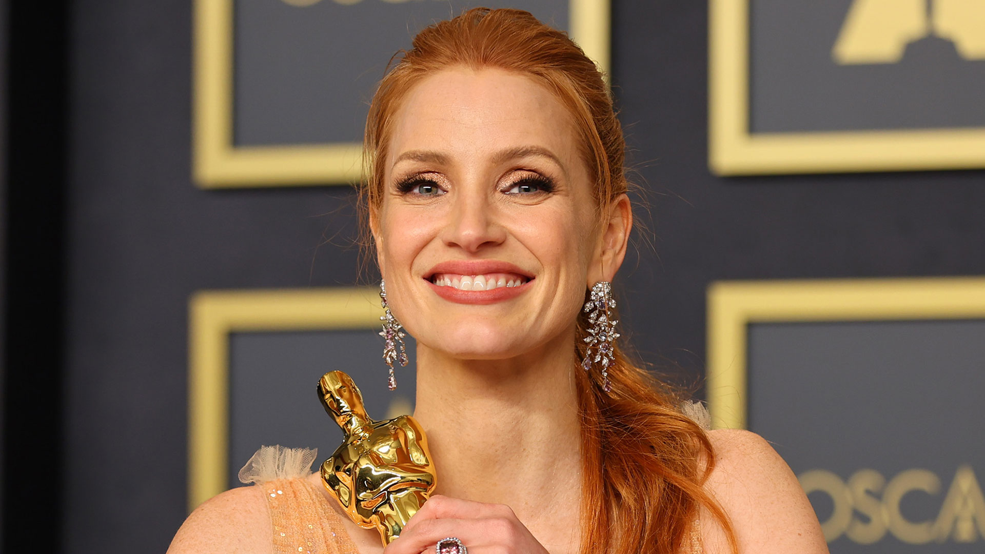 Jessica Chastain Wins Best Actress Oscar And Gives Powerful Speech ...