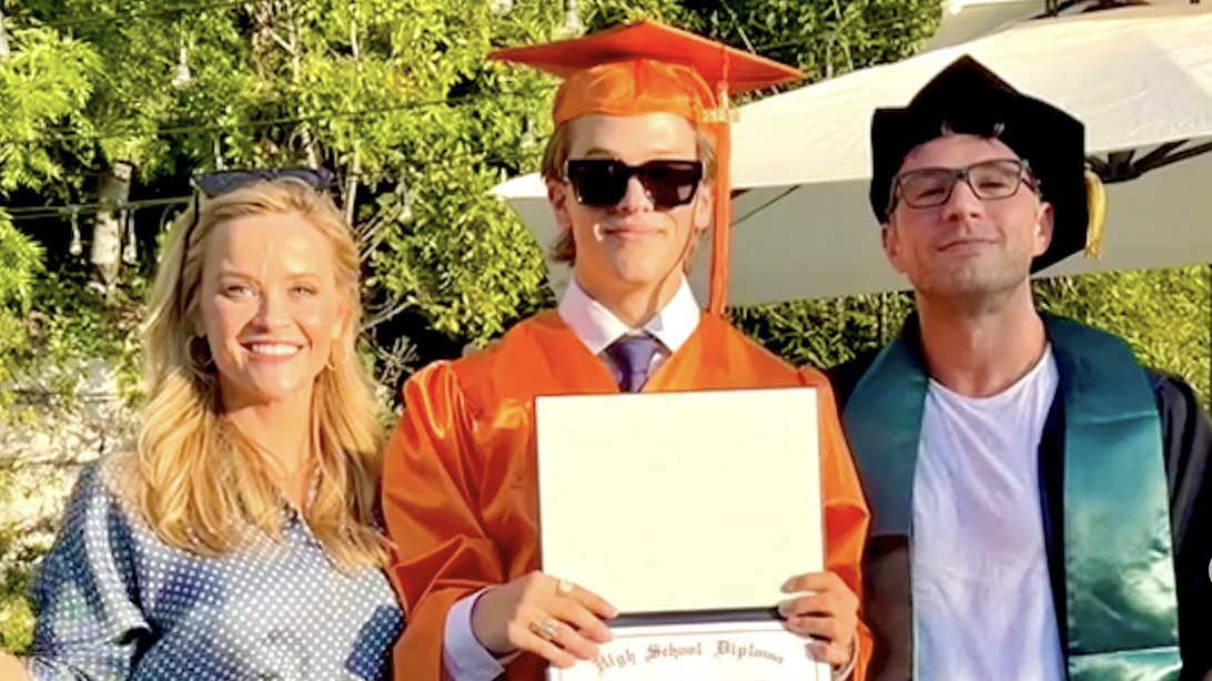 Graduation 2022: Celebrities, Celebrity Kid Grads & More! | Access