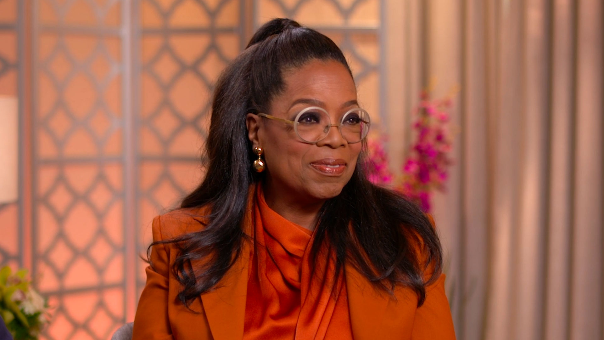 Oprah Winfrey Reflects On Queen Elizabeth's Passing: 'There Really Was ...