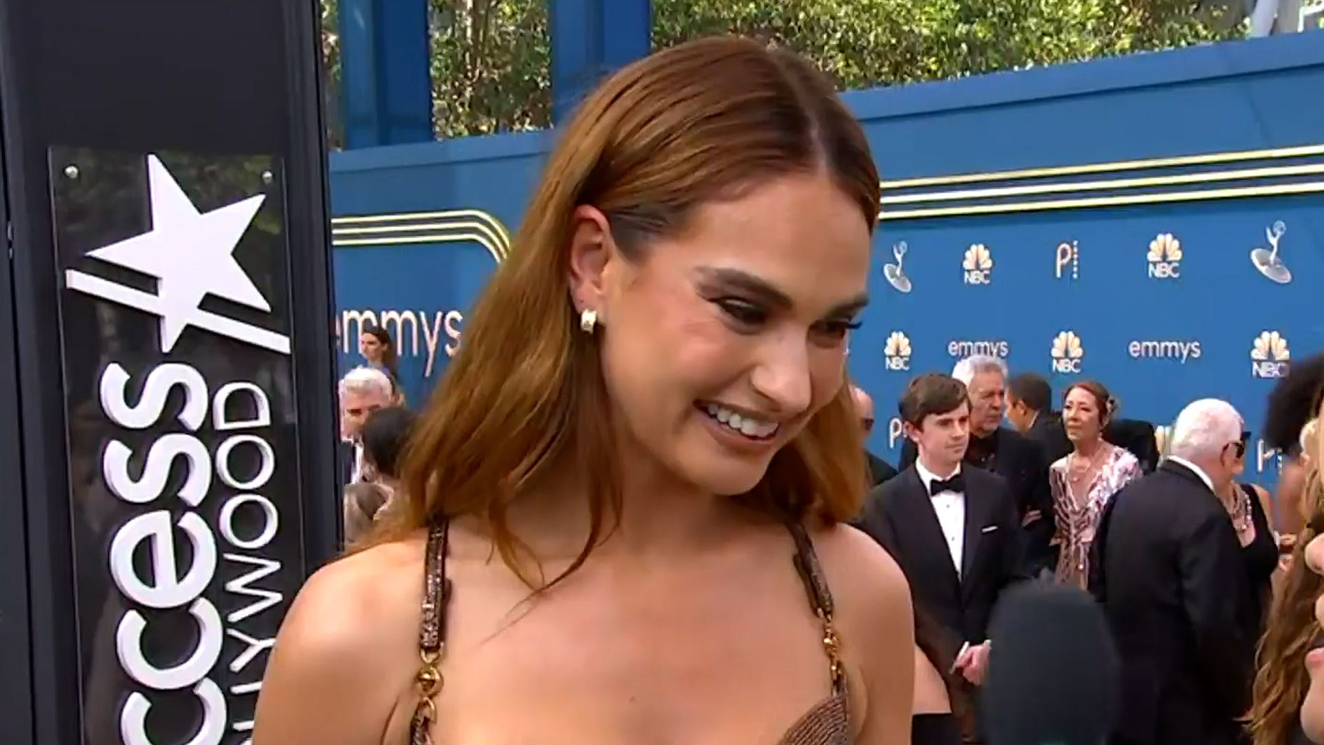 Lily James Praises 'Bold' Pamela Anderson At 2022 Emmy Awards: 'So ...
