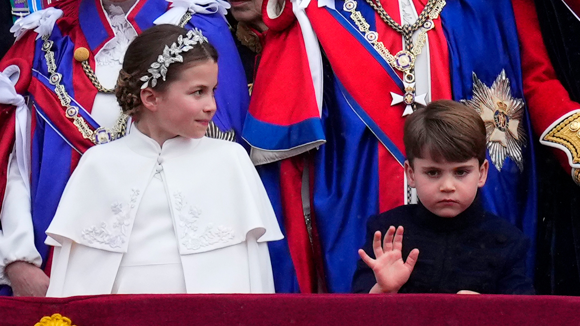 Prince Louis Makes Funny Faces As Princess Charlotte Waves On Balcony ...