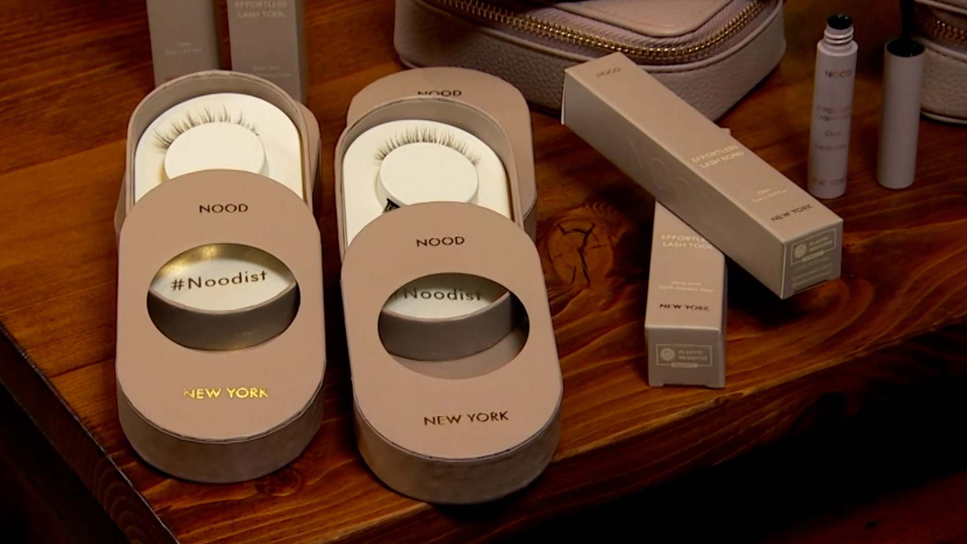 Shop Designer Sunglasses, Luxe Lash Sets & More On Gilt.com! | Access