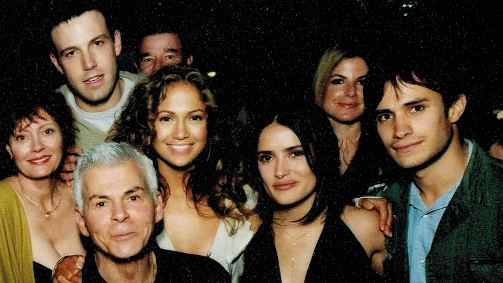 Salma Hayek & Jennifer Lopez Sizzle In 2000s Throwback Photo With Ben ...