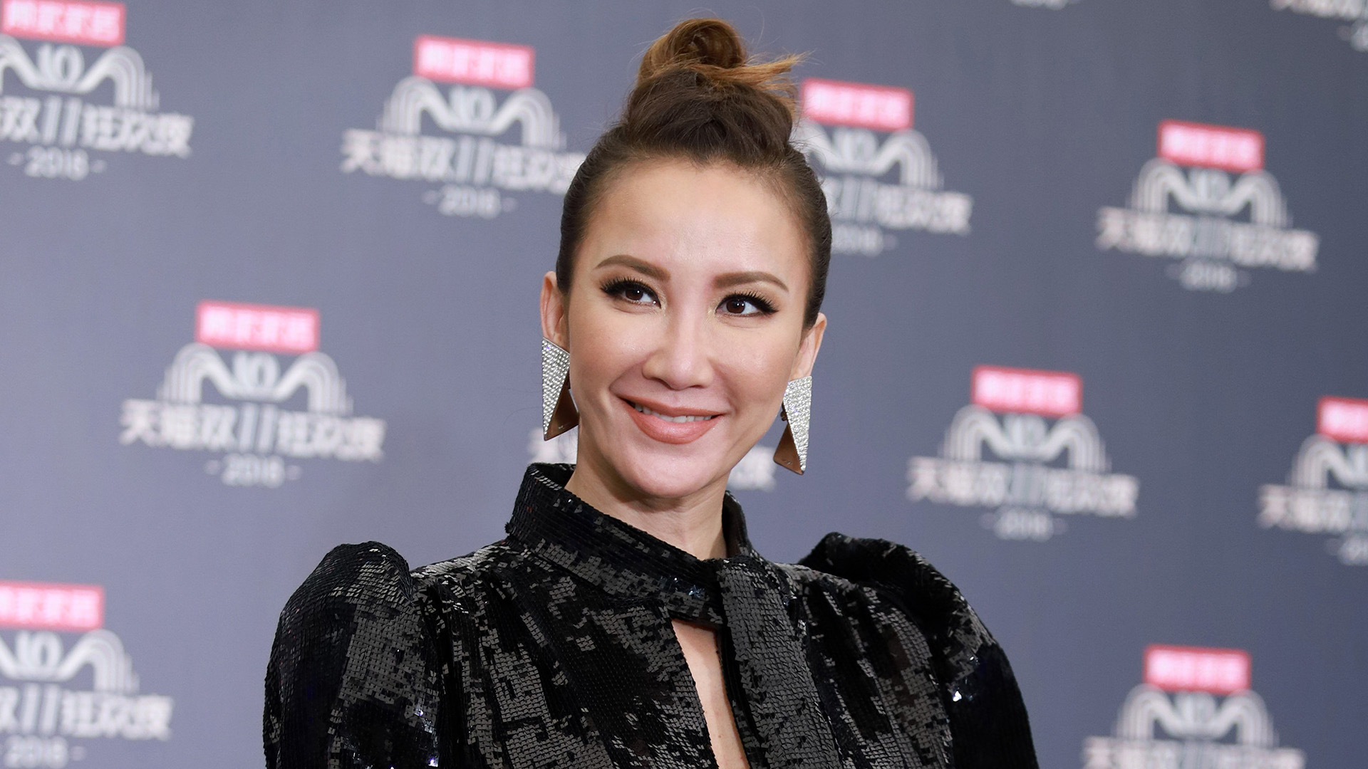 Disney ‘Mulan’ Star Coco Lee Dies At Age 48 | Access