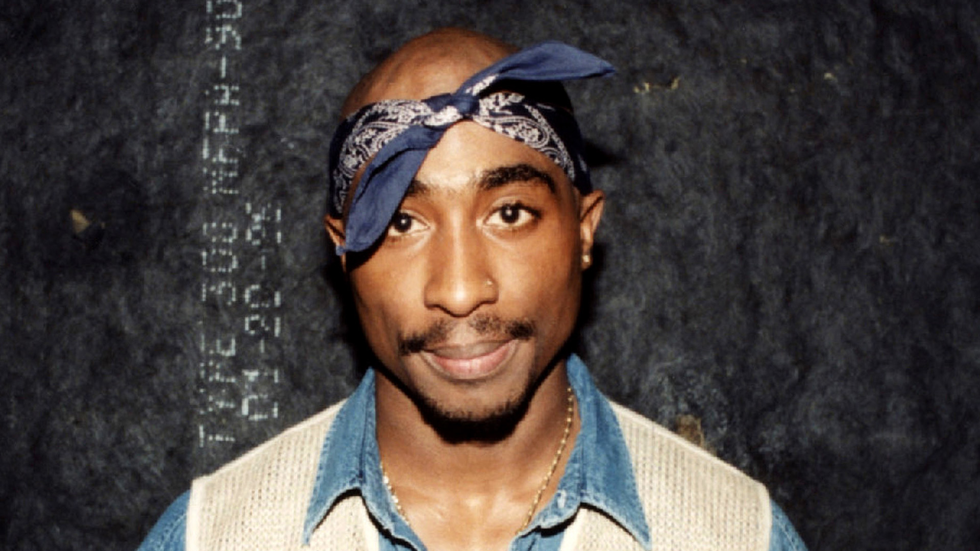 Tupac Shakur's Unsolved 1996 Murder Case Has New Development After Police Serve Search Warrant ...