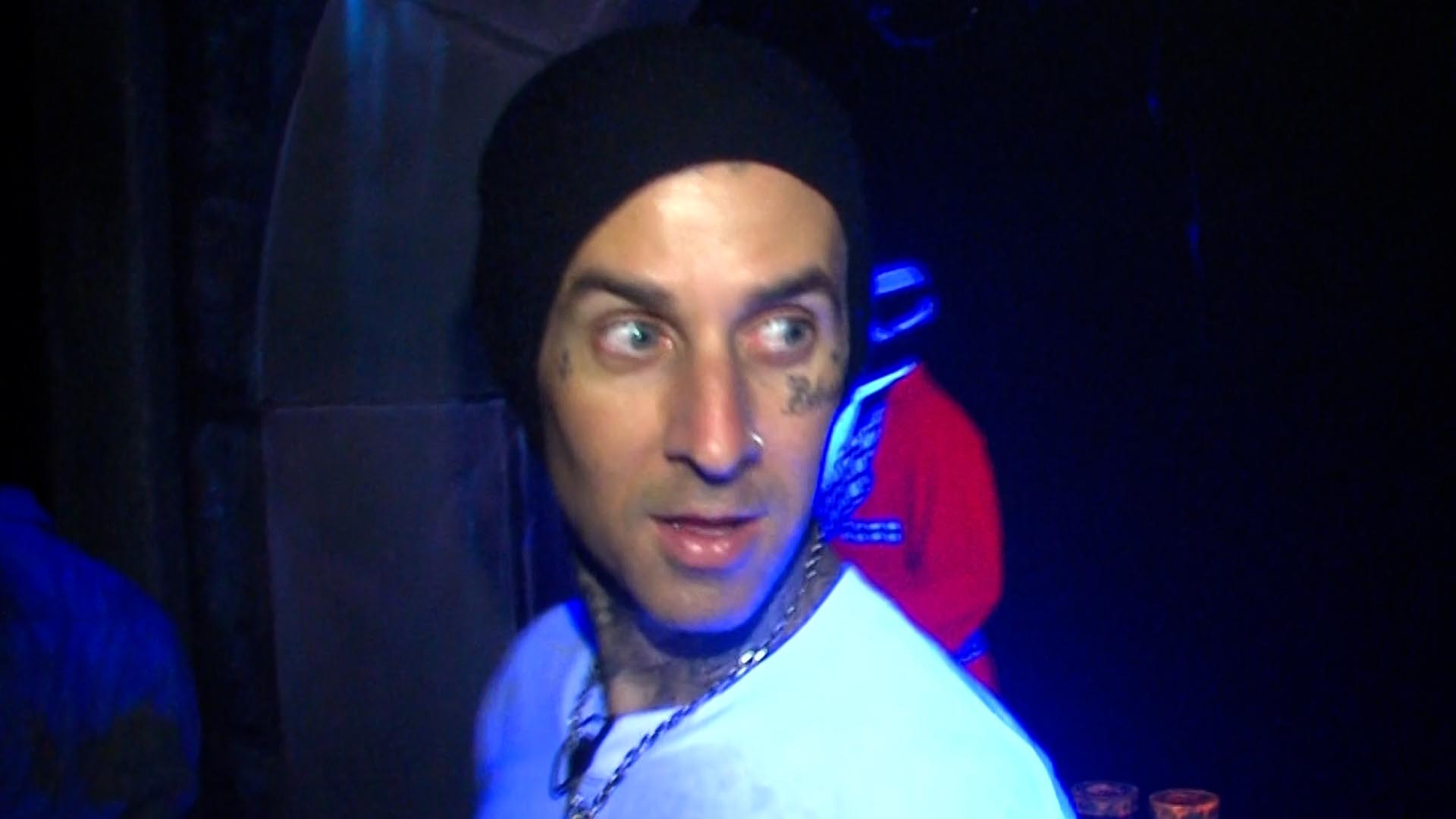 Travis Barker Gets Spooked In Halloween Horror Nights Maze In Throwback ...