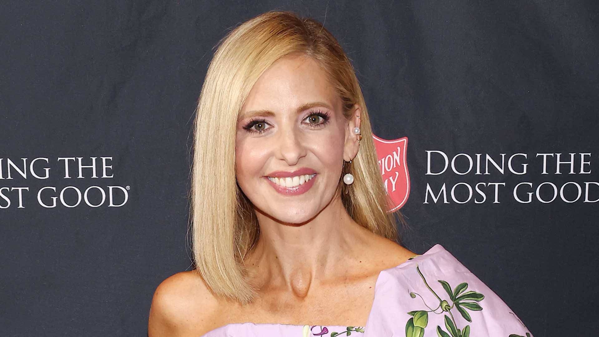 Sarah Michelle Gellar Reveals Why She’s Teaching Her Kids About ... Sarah Michelle Gellar Reveals Why She’s Teaching Her Kids About ...