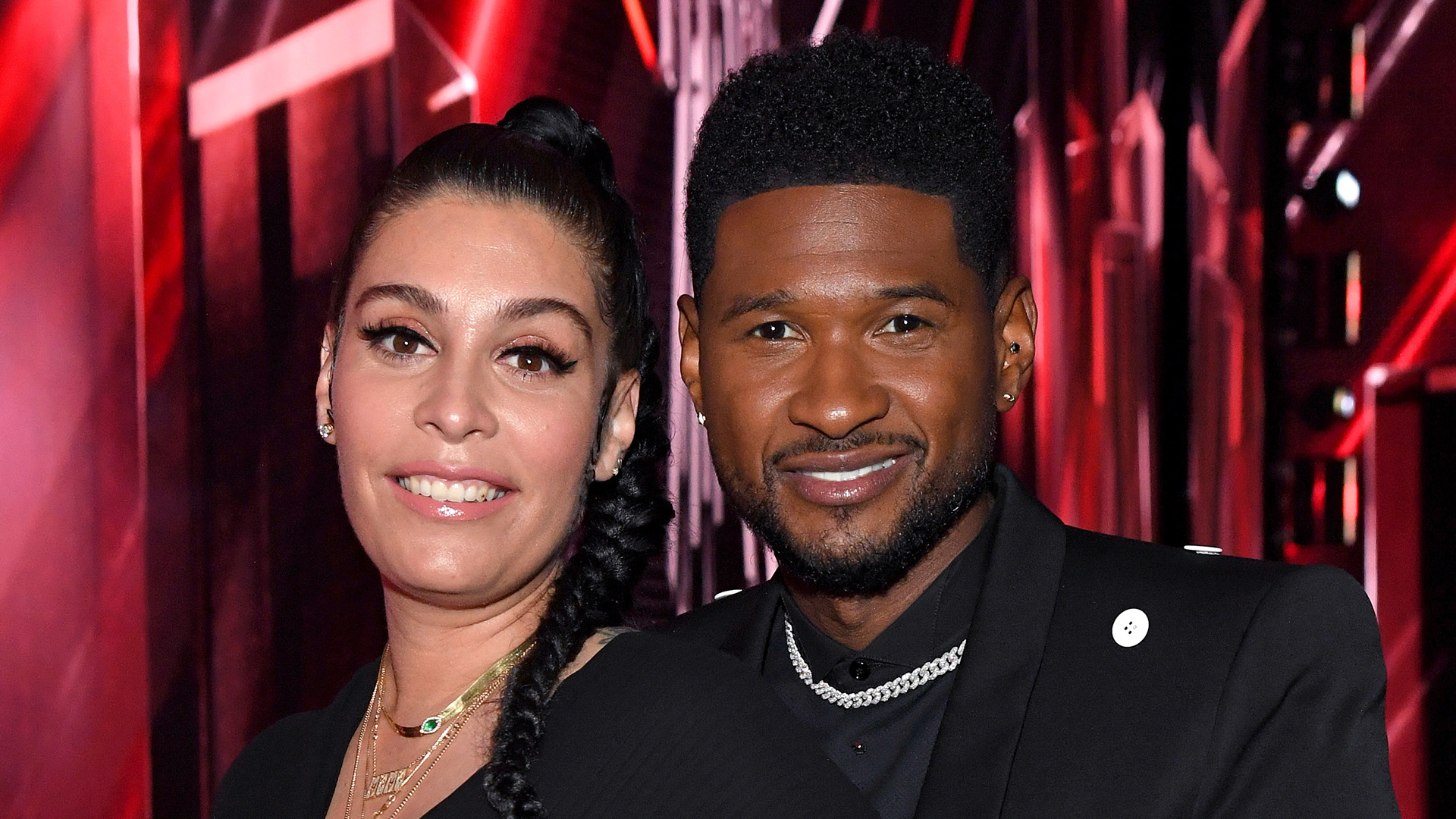 Usher Shares Intimate Photos From Surprise Las Vegas Wedding To Jennifer Goicoechea After Super ...