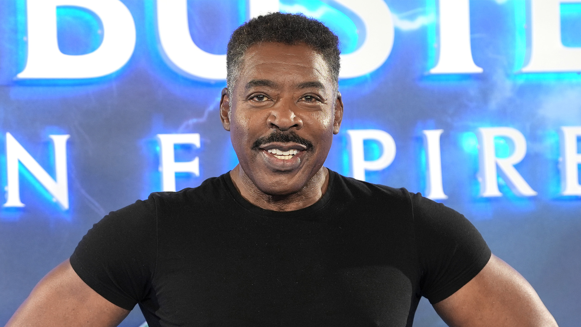 Ernie Hudson's Age-Defying Looks At 78 Leave 'Ghostbusters' Fans ...