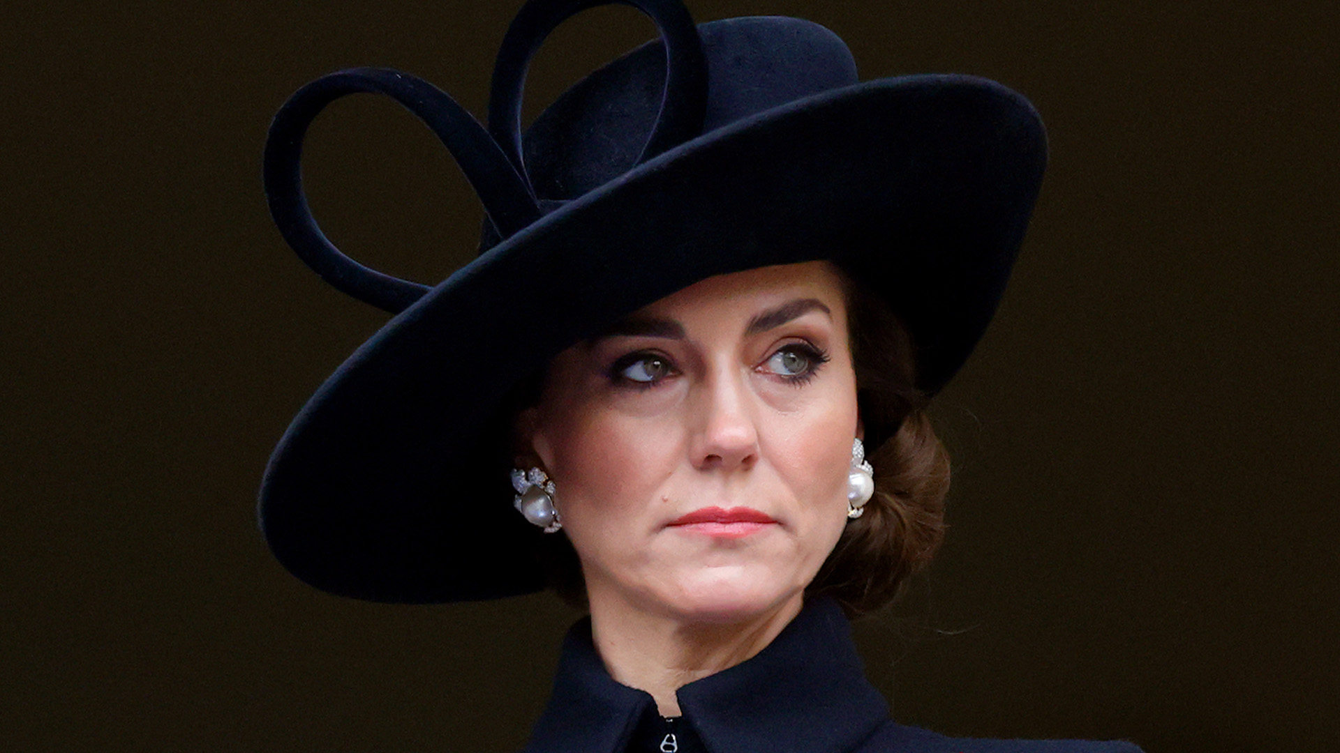Kate Middleton Photoshop Mishap Could Show Conspiracy Theories Are ...