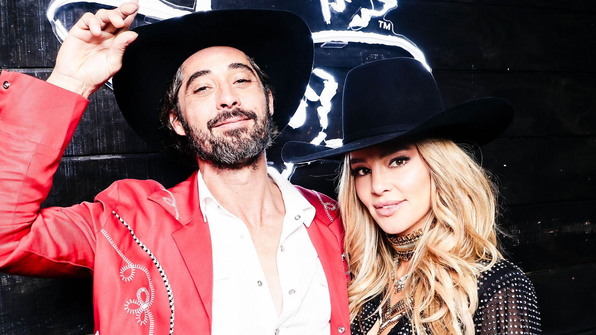 'Yellowstone's' Ryan Bingham & Hassie Harrison Marry In Western-Themed ...