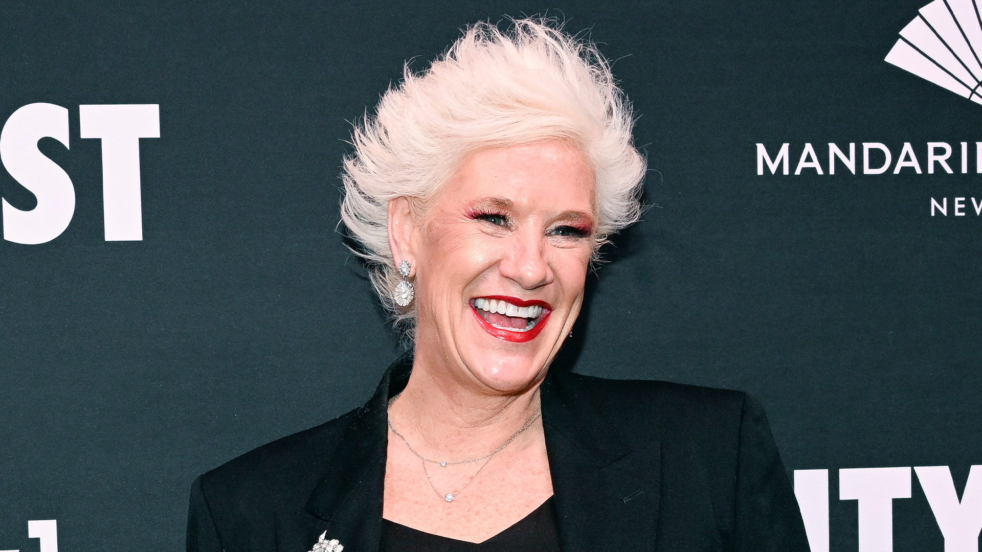Anne Burrell Believed To Have Suffered Cardiac Arrest, According to 911 ...