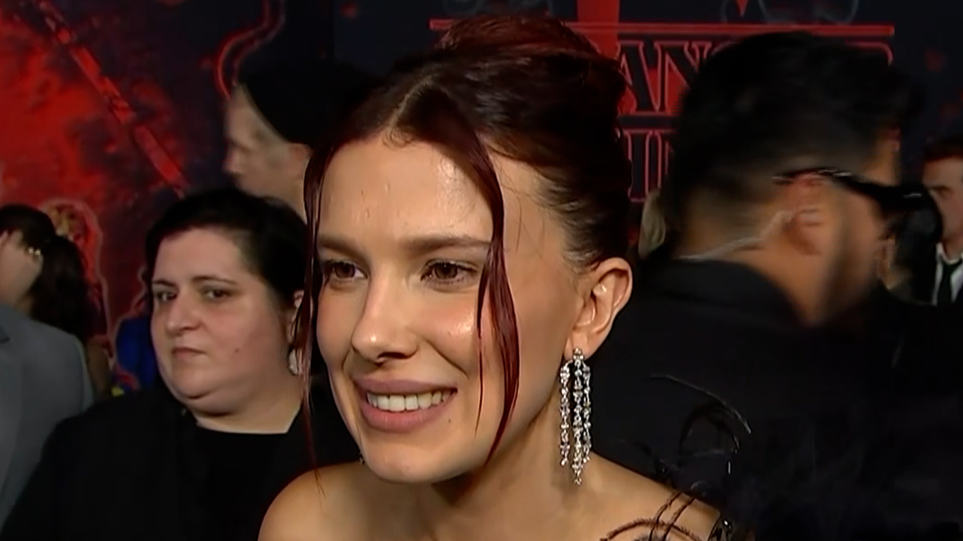 Millie Bobby Brown Raves Over 'Stranger Things' Co-Star David Harbour ...