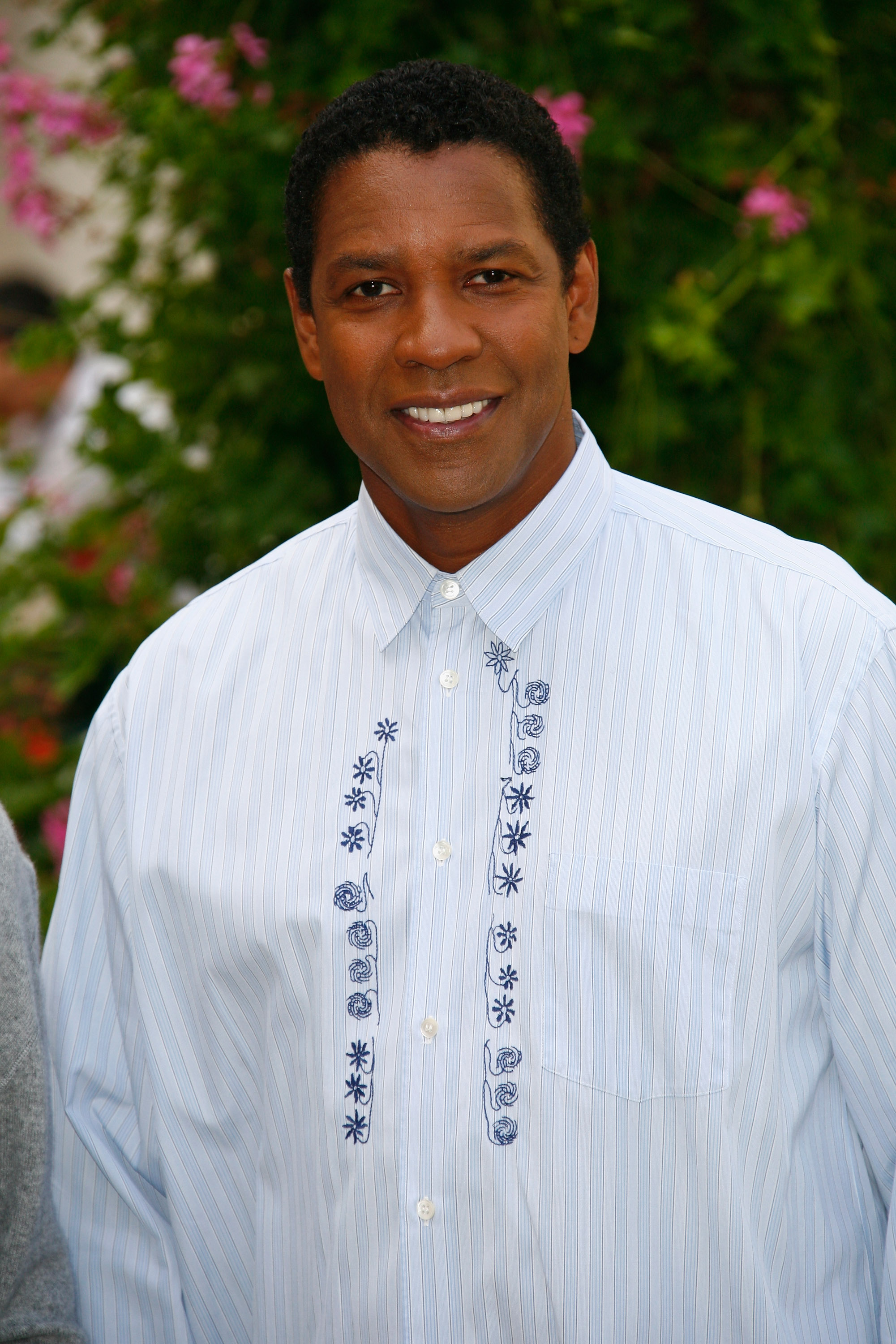 Denzel Washington Opens ‘Fences’ On Broadway - Access