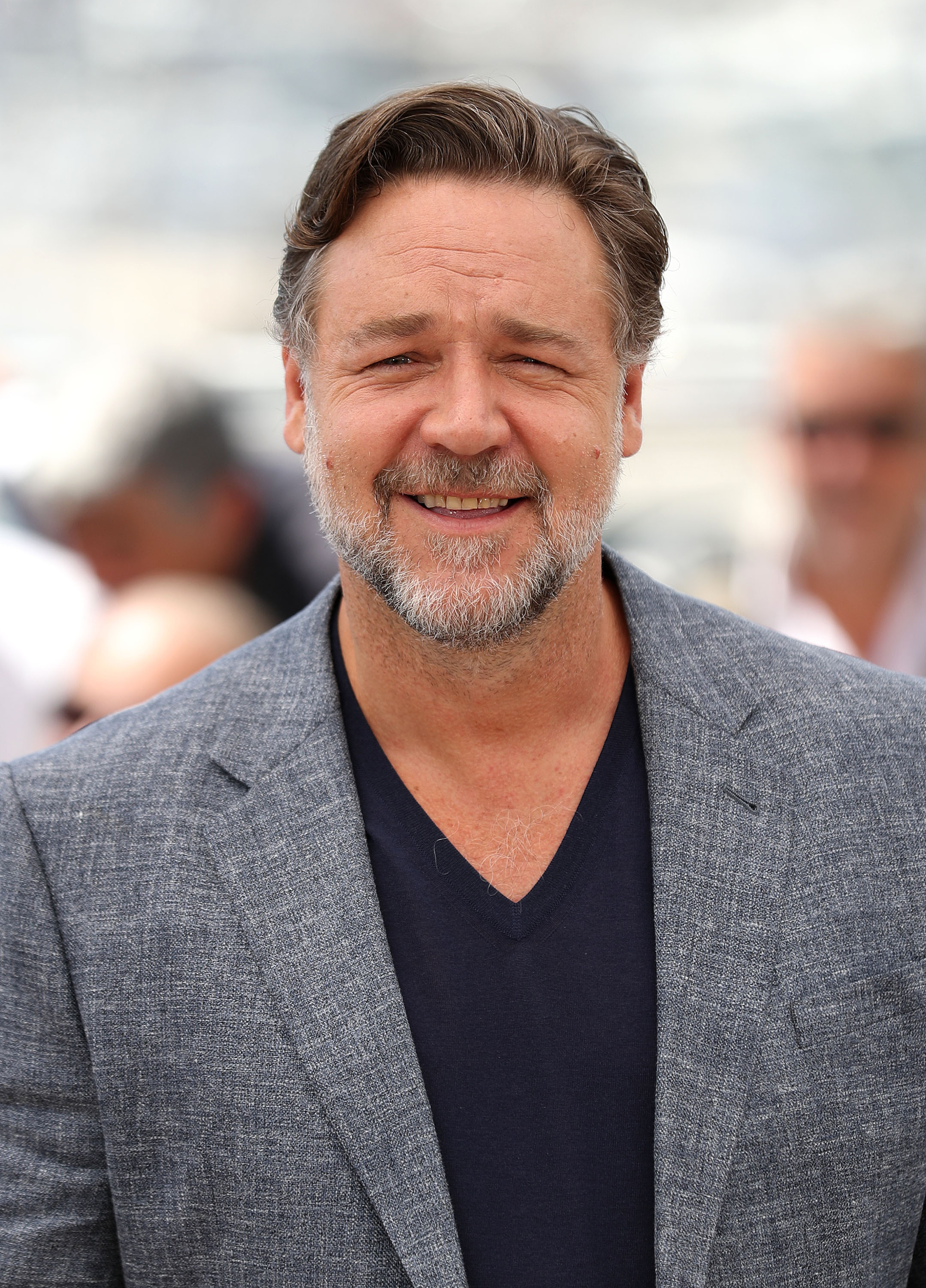 Russell Crowe's Approach To Acting: "The Russell Crowe Method" - Access